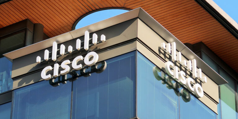 Cisco Deploys a 15,000-Seat Contact Center Spread Across 150 Locations ...